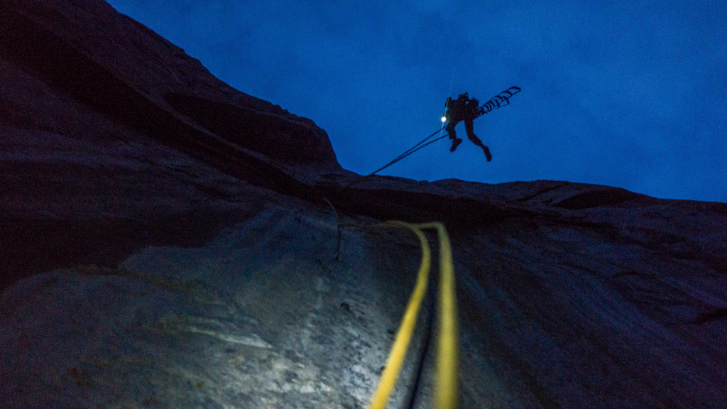 Climbing In The Dark and The Comfort Of Light | Tim Howell | Jöttnar