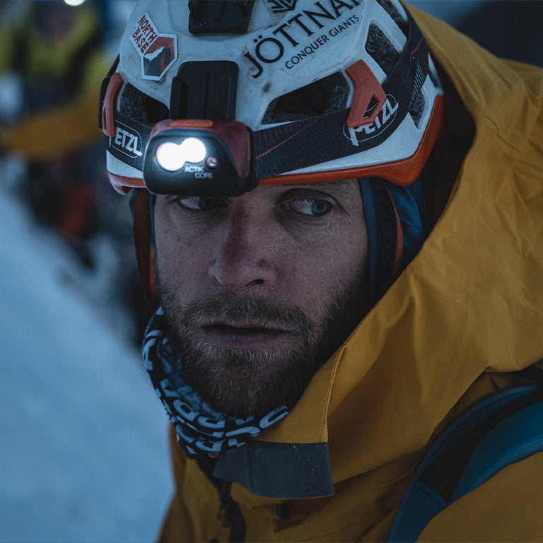 Tim Howell Attempts World Record Jump Off Lhotse – Jöttnar